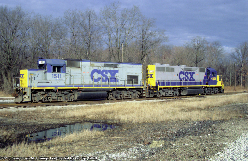 CSX 1511, and 4301 at Deforest Junction